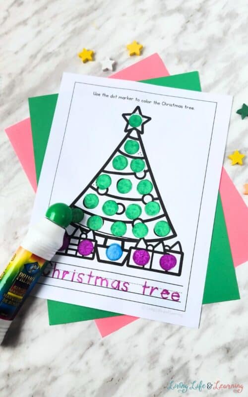Christmas Do a Dot Printables to Build Fine Motor Skills